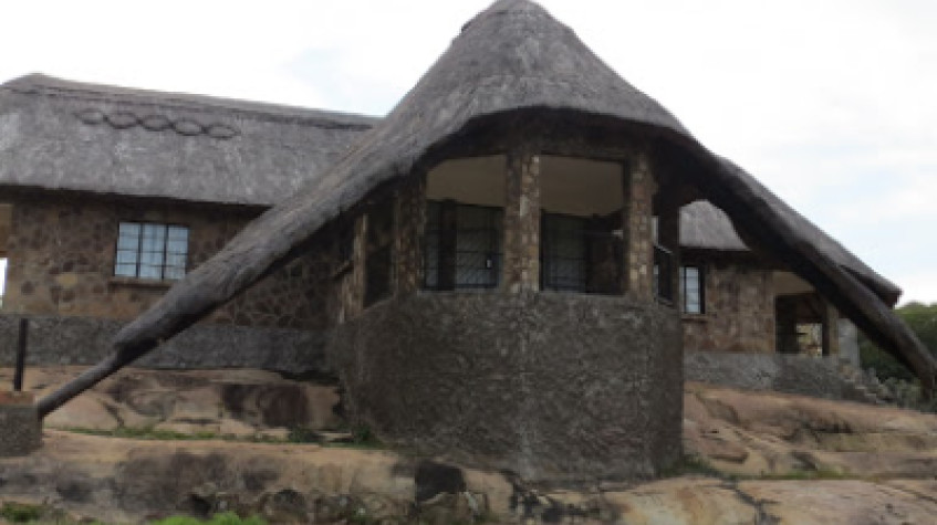 Zimbabwe Matopos Park 3 Nights 4 Days Tour - TravelShop Booking